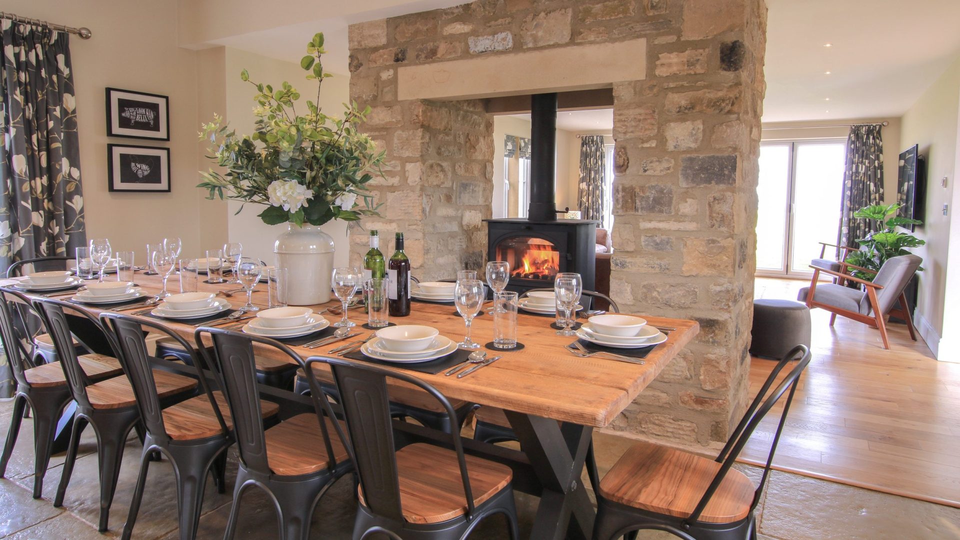 6 Bedroom large houses to rent in Yorkshire | Holiday at Home