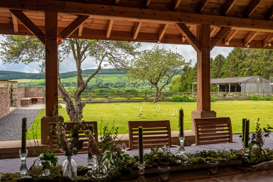 Hot Tub Breaks in Yorkshire | Holiday at Home
